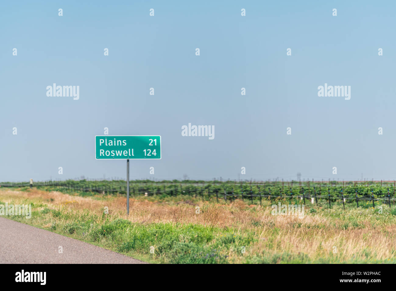 Sign board on national highway hi-res stock photography and images - Alamy