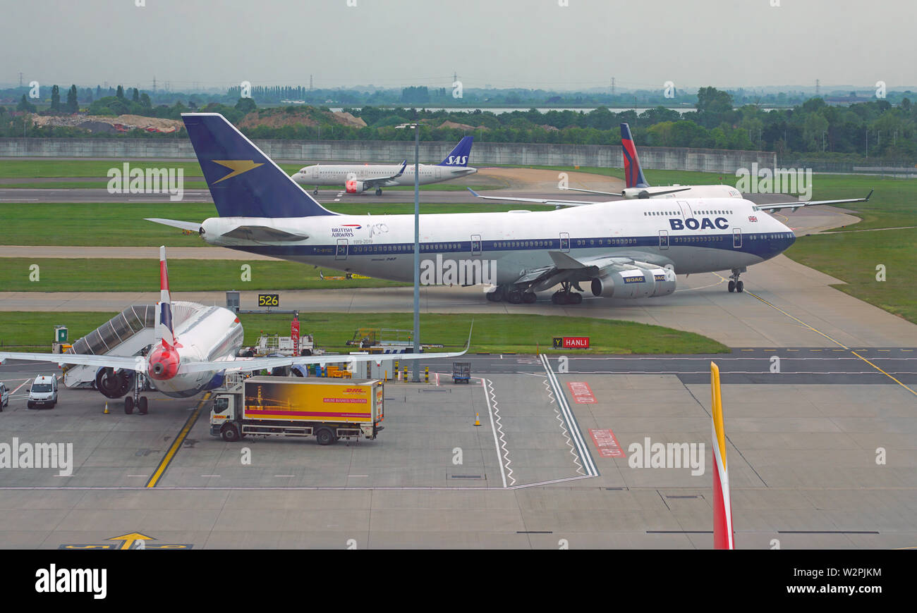 Boac jumbo jet hi-res stock photography and images - Alamy