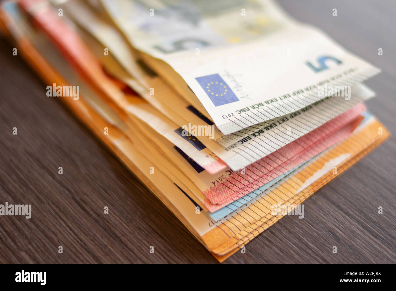 Banknotes stacked hi-res stock photography and images - Alamy