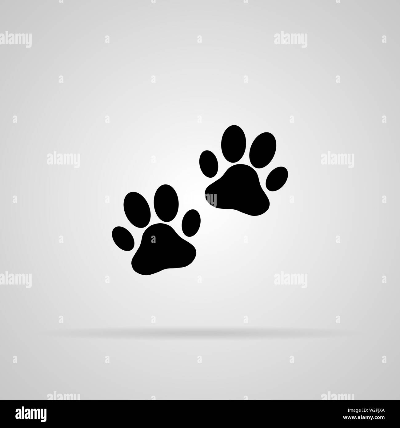 Bear paw print Black and White Stock Photos & Images - Alamy