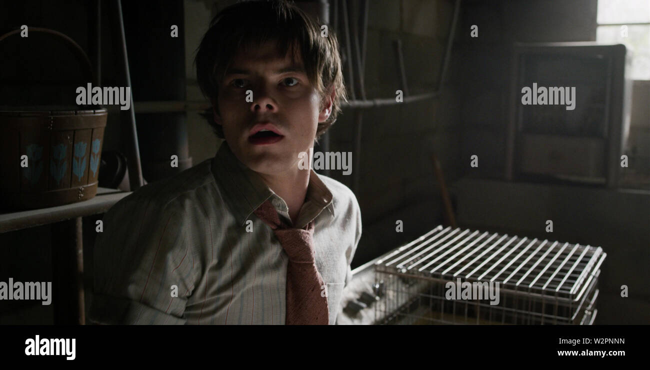 Stranger things charlie heaton hi-res stock photography and images - Alamy