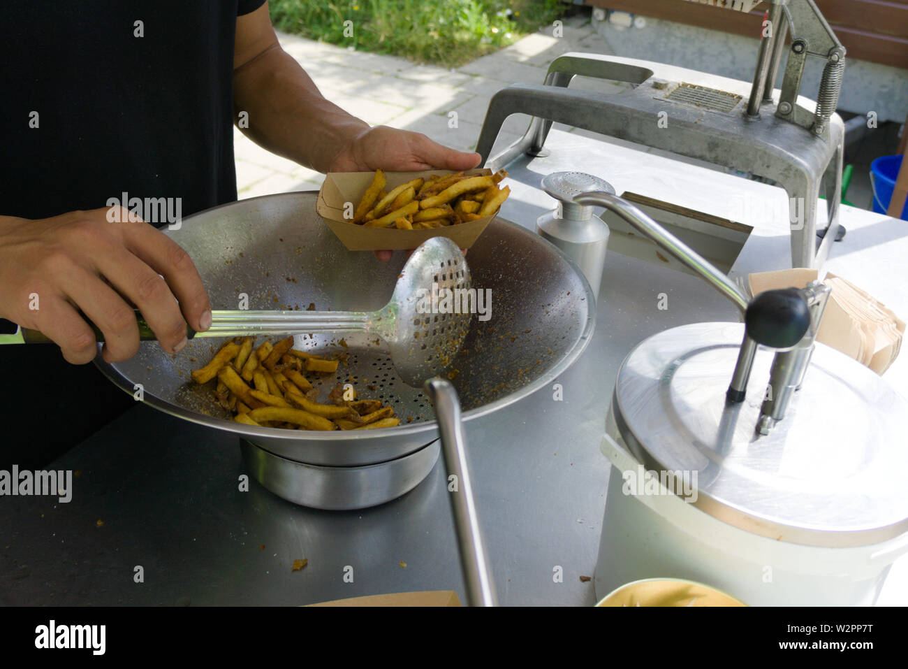 Local snackbar hi-res stock photography and images - Alamy