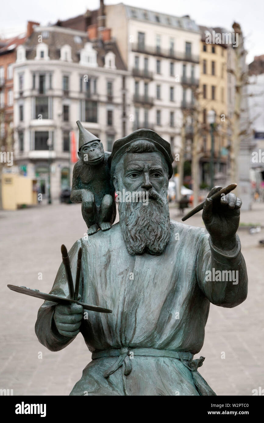 Memorial to Pieter Bruegel the Elder, sculpted by Tom Frantzen, at ...