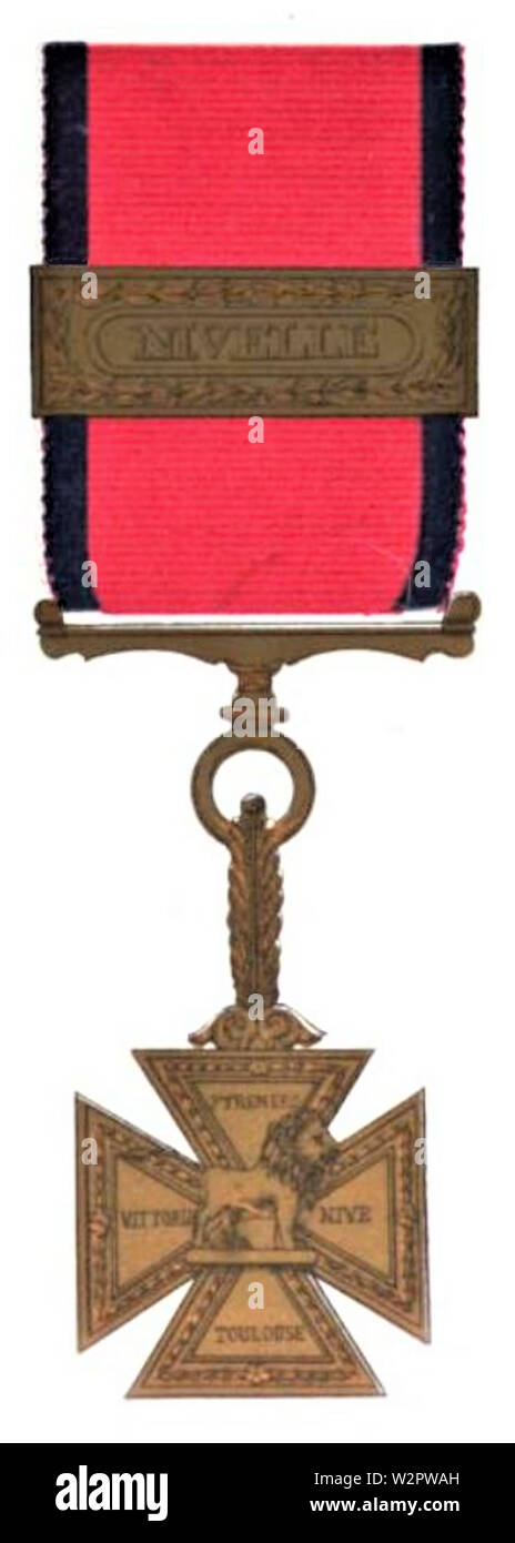 Army distinguished service medal hi-res stock photography and images ...