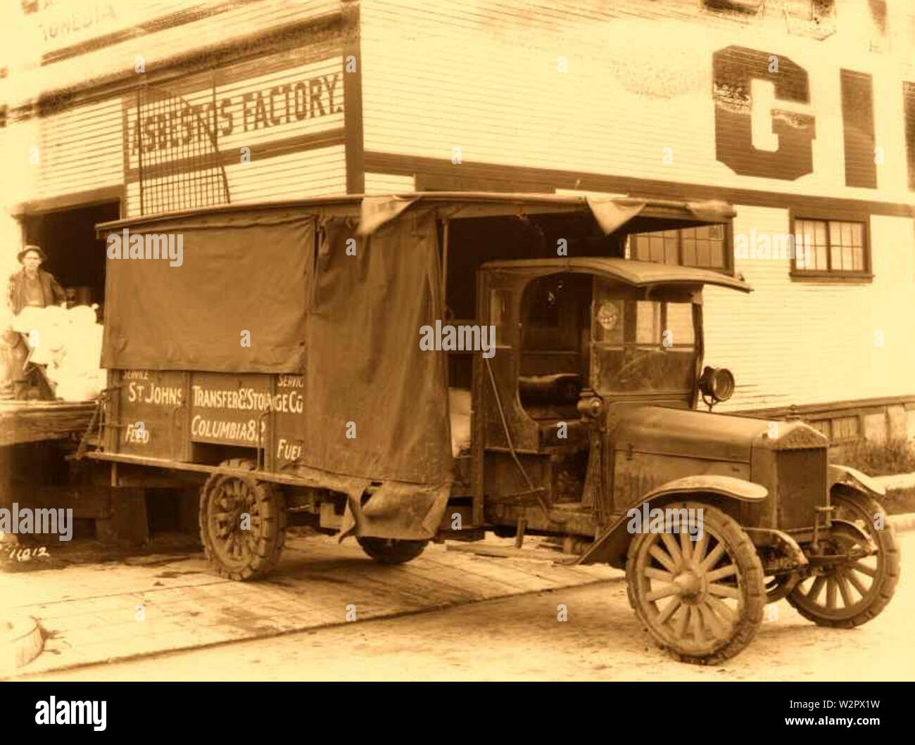 Johns asbestos hi-res stock photography and images - Alamy