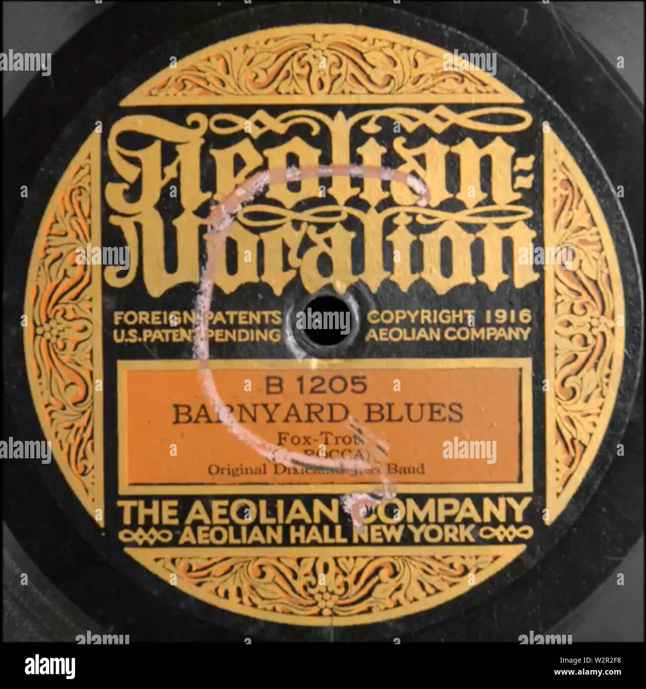 Barnyard Blues ODJB Aeolian Vocalion 78 B1205 Stock Photo - Alamy