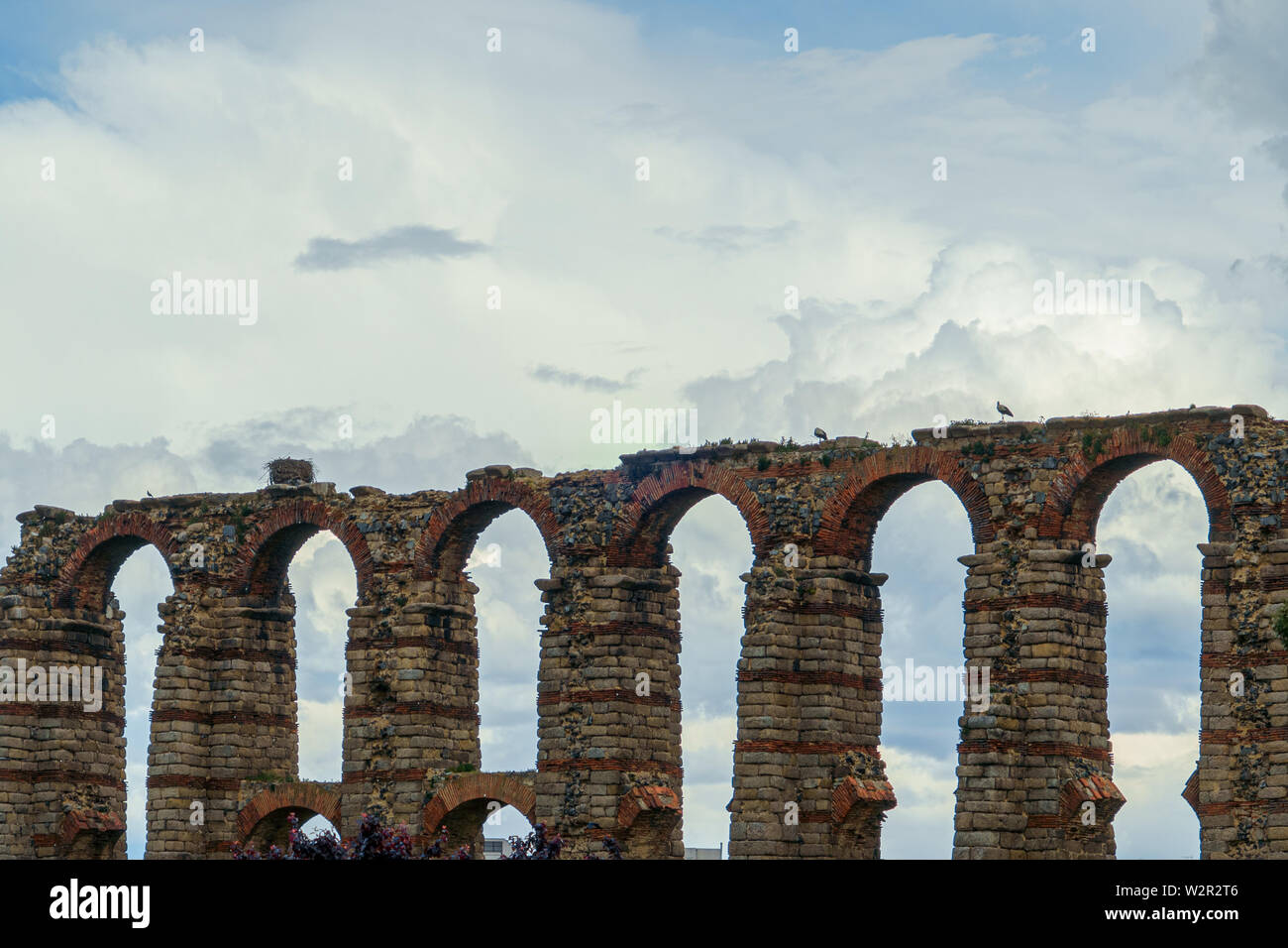 Famous roman aqueduct of los Milagros in Merida, Spain Stock Photo - Alamy