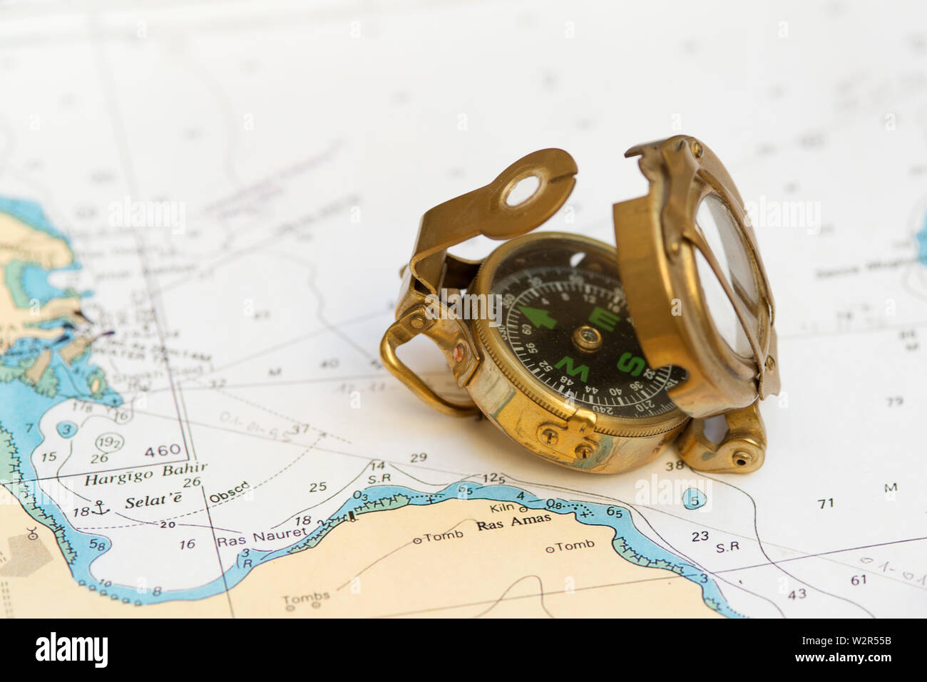 Geographic orientation hi-res stock photography and images - Alamy