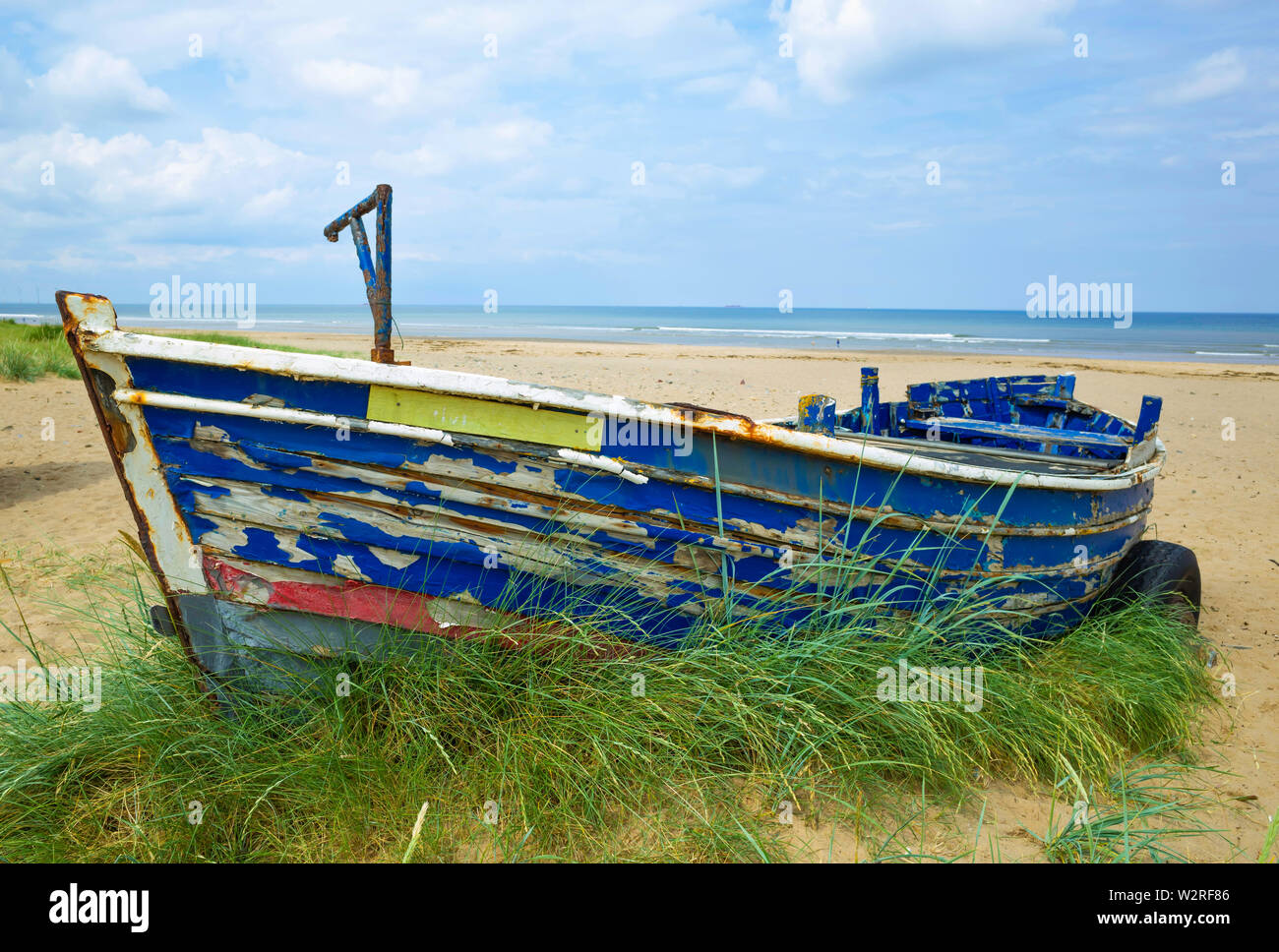 'derelict fishing boat' hi-res stock photography and images - Alamy