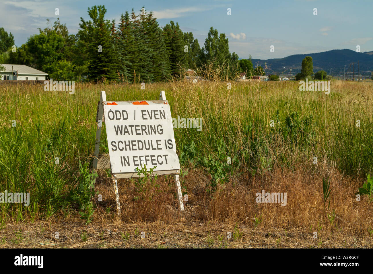 Watering schedules hi-res stock photography and images - Alamy