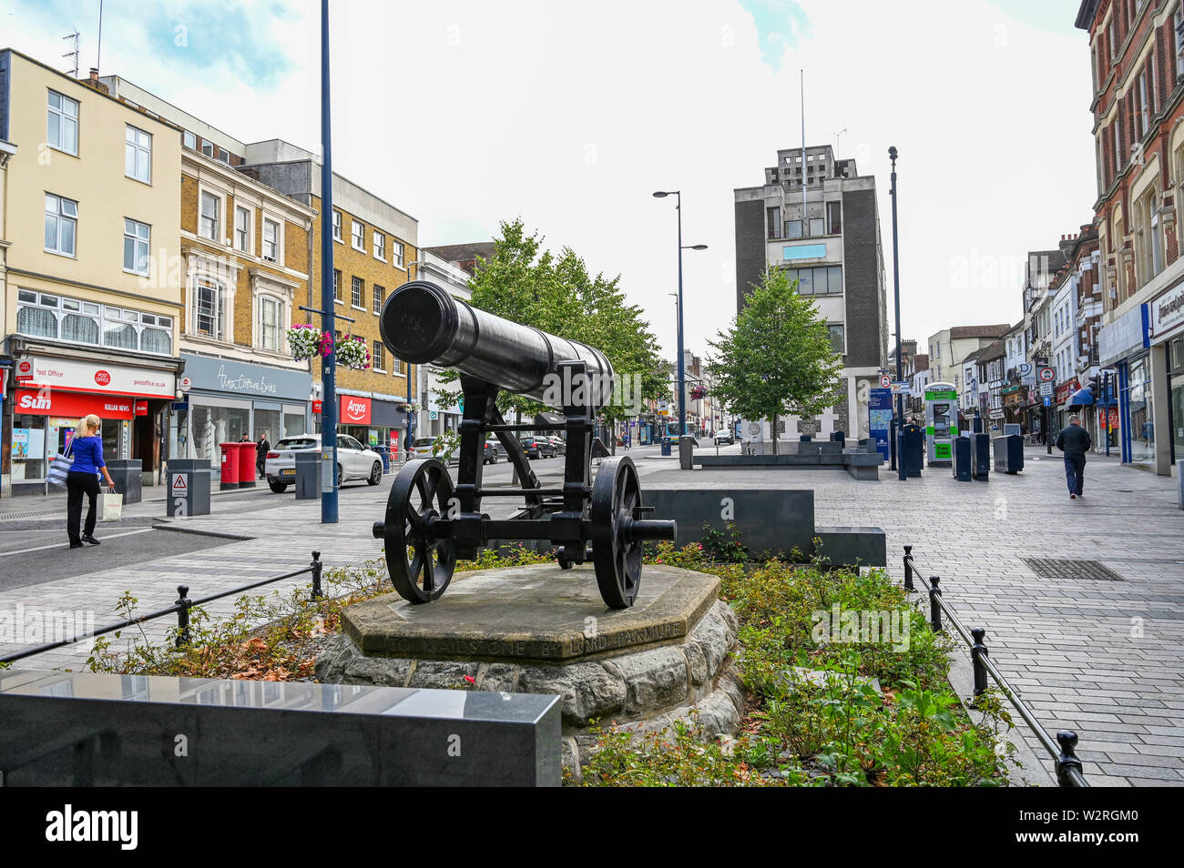 Maidstone High Street Stock Photos & Maidstone High Street Stock Images ...