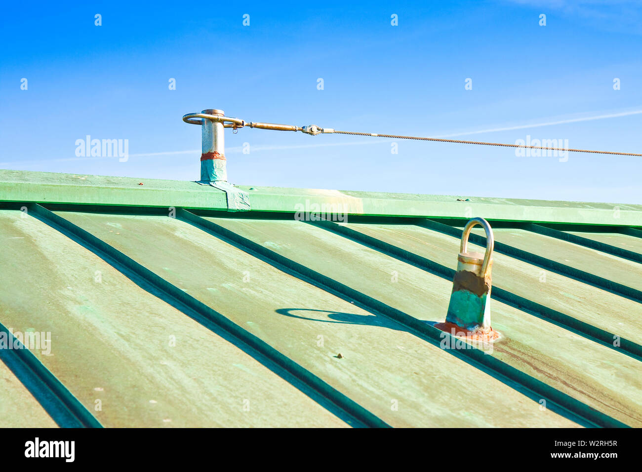 Fall protection steel cable on copper roof - Italy where they are ...