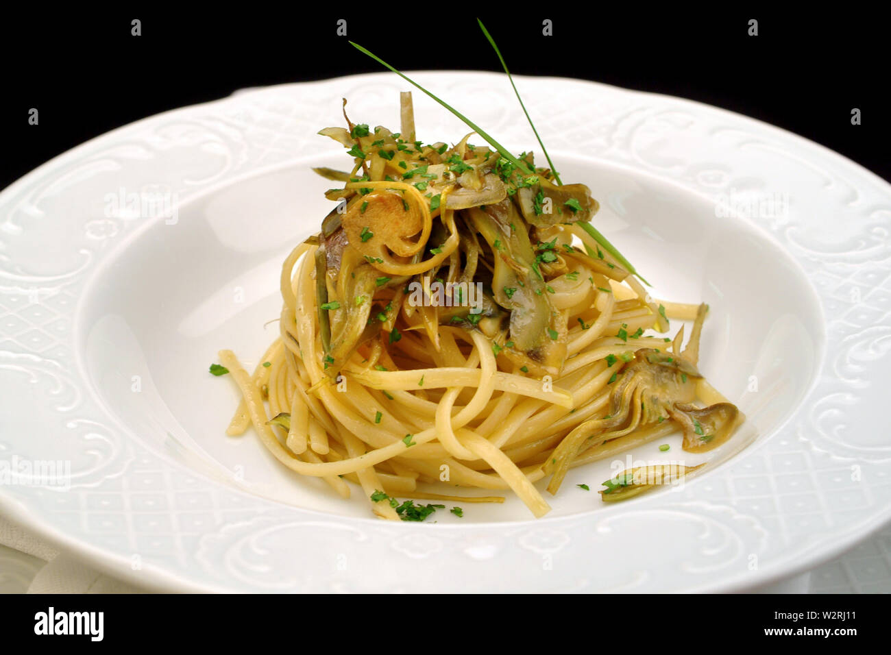 Trenette pasta hi-res stock photography and images - Alamy