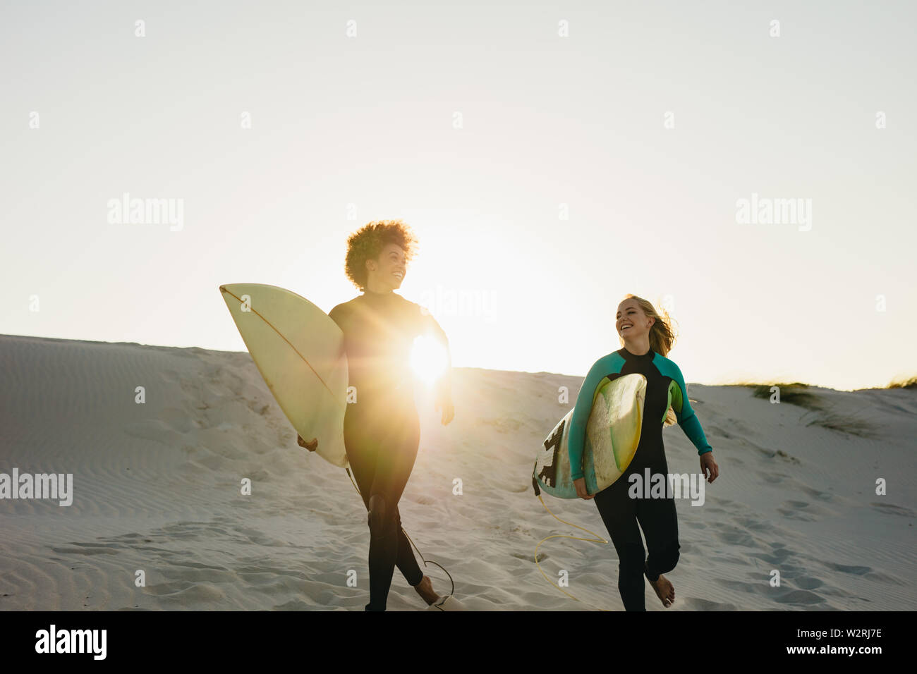 Two Girls Running Sea High Resolution Stock Photography and Images - Alamy