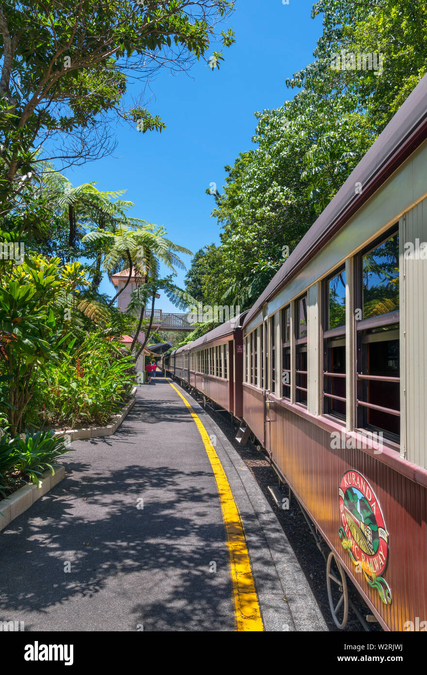 Train at the platform in Kuranda Railway Station, Kuranda Scenic ...