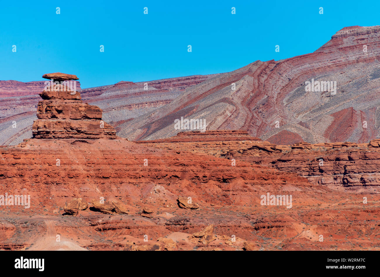 Rock formations named Hat Rock in Utah, USA Stock Photo - Alamy