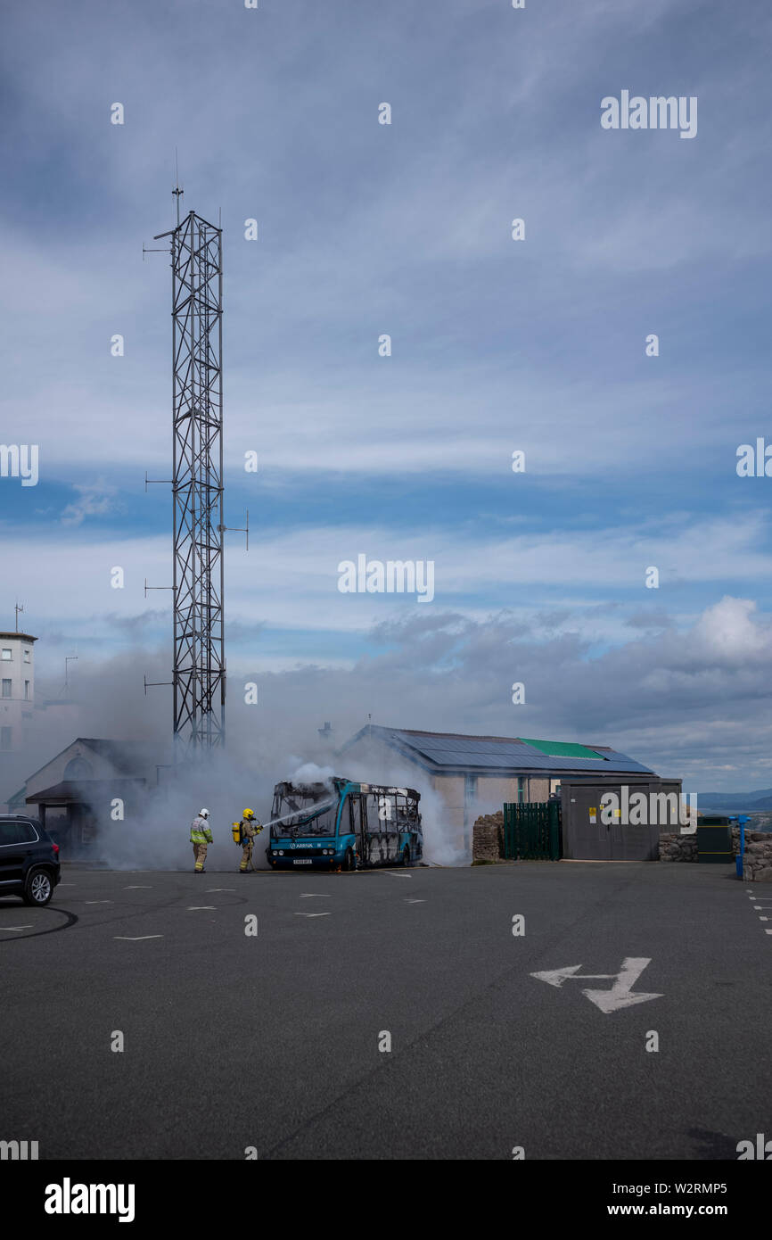 Arriva bus fire hi-res stock photography and images - Alamy
