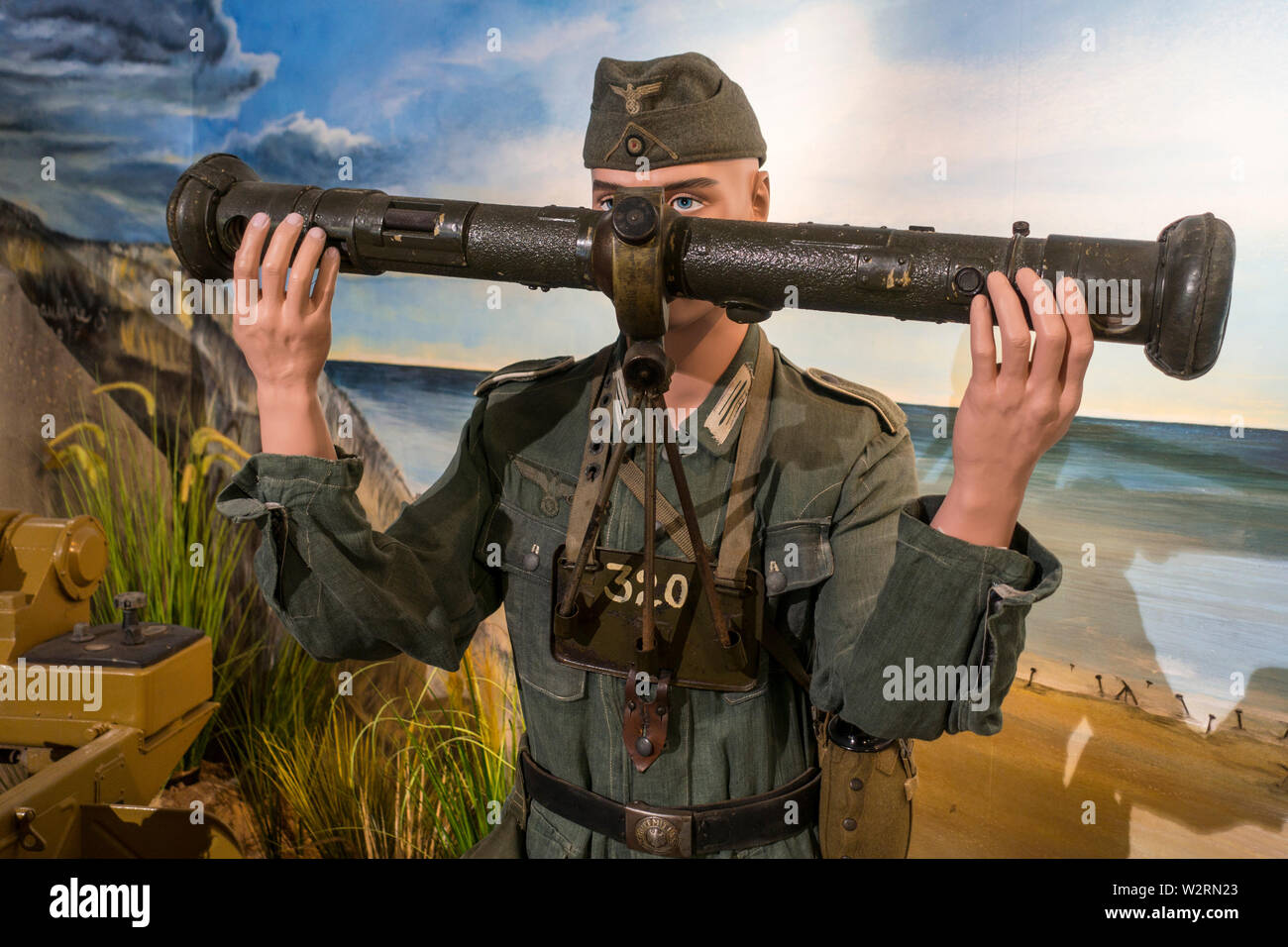 German ww2 portable rangefinder in the Musée Mémorial d'Omaha Beach ...