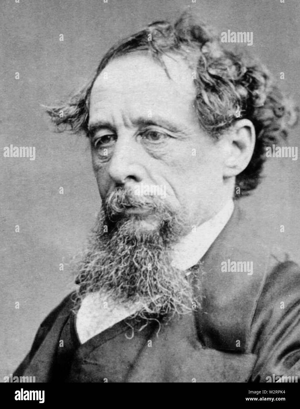 English novelist of the victorian era hi-res stock photography and ...