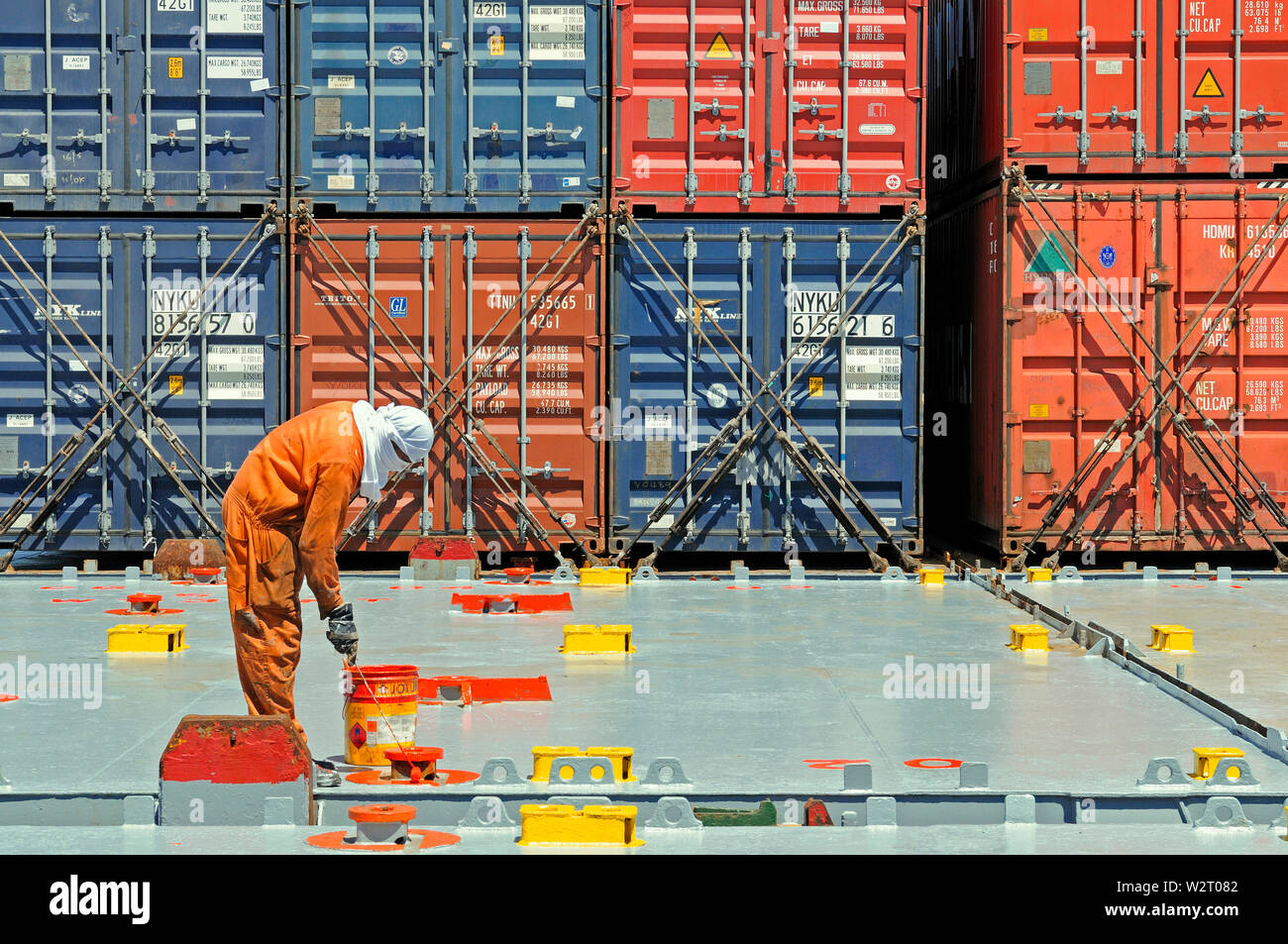 Seafarer deck hi-res stock photography and images - Alamy