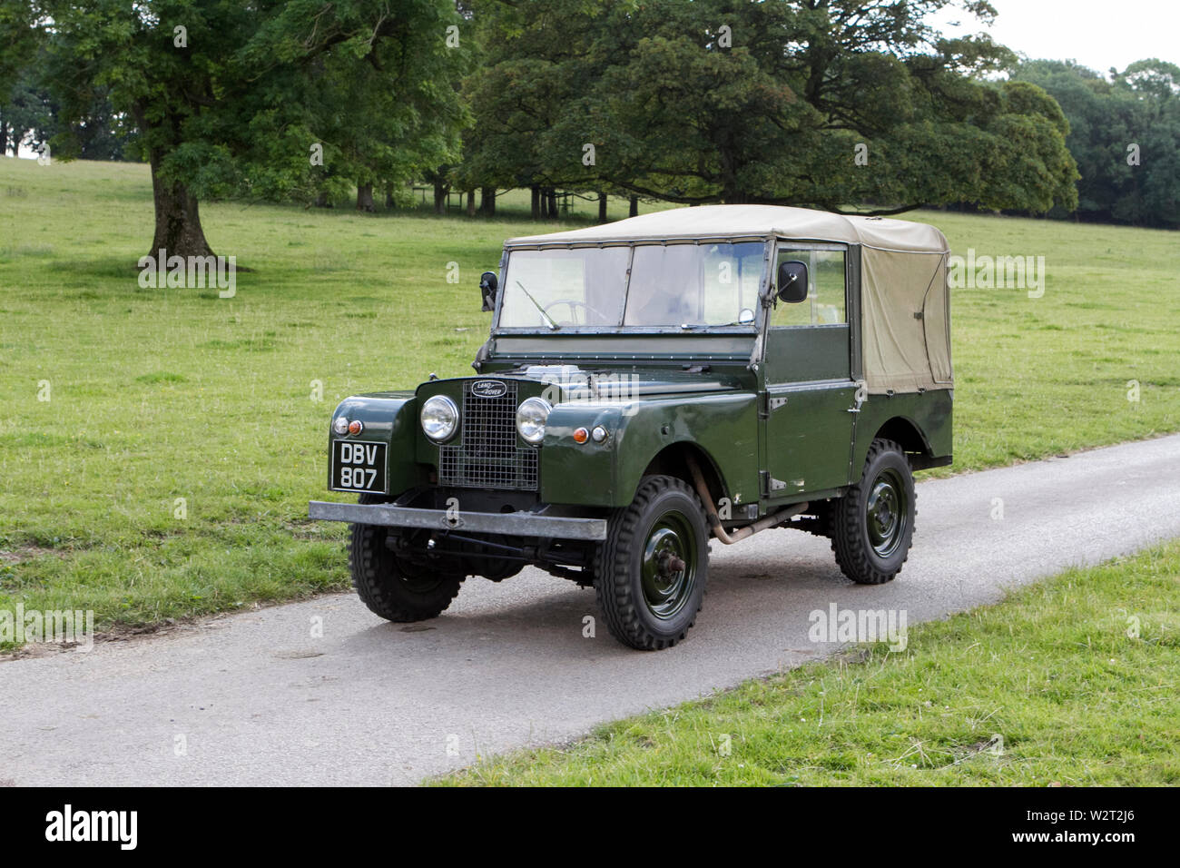 Vintage 4x4 hi-res stock photography and images - Alamy