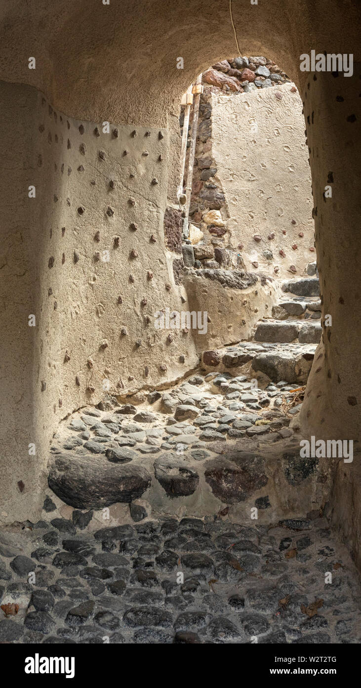 Cobbled steps hi-res stock photography and images - Alamy