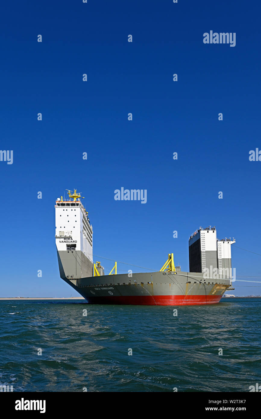 port of rotterdam, zuid holland/netherlands - march 31, 2018: world ...