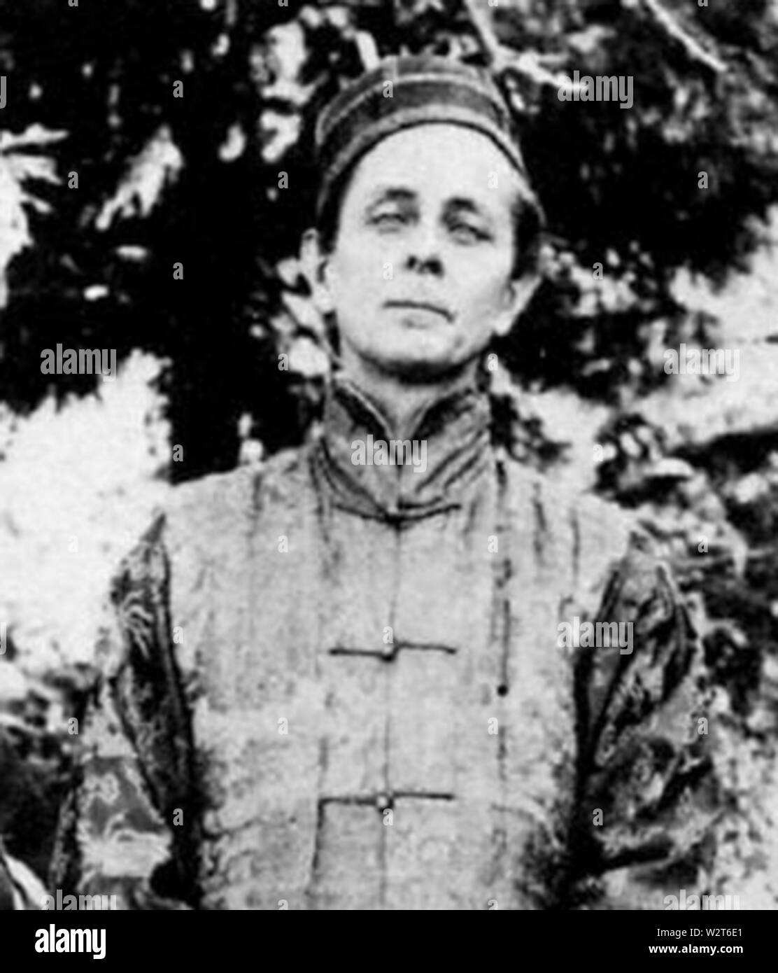 Crop Walter Evans-Wentz 1919 Stock Photo - Alamy
