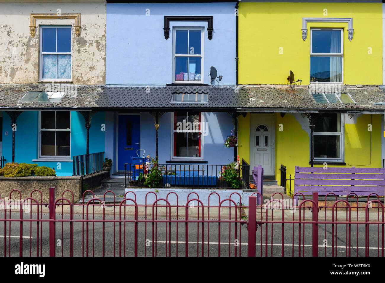 Colourful house fronts at Porthmadog, Wales, UK Stock Photo - Alamy