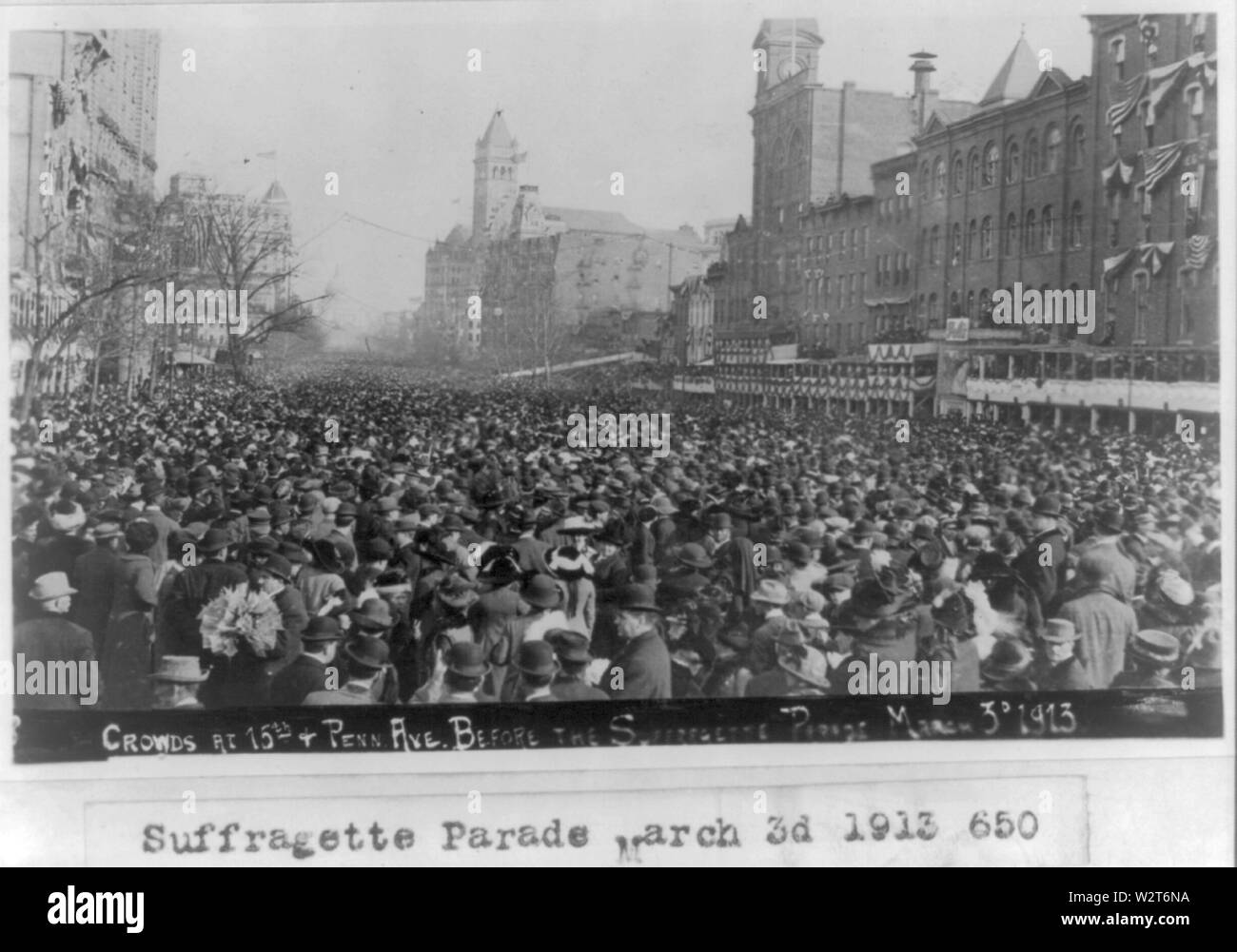 Suffragette parade 1913 hi-res stock photography and images - Alamy