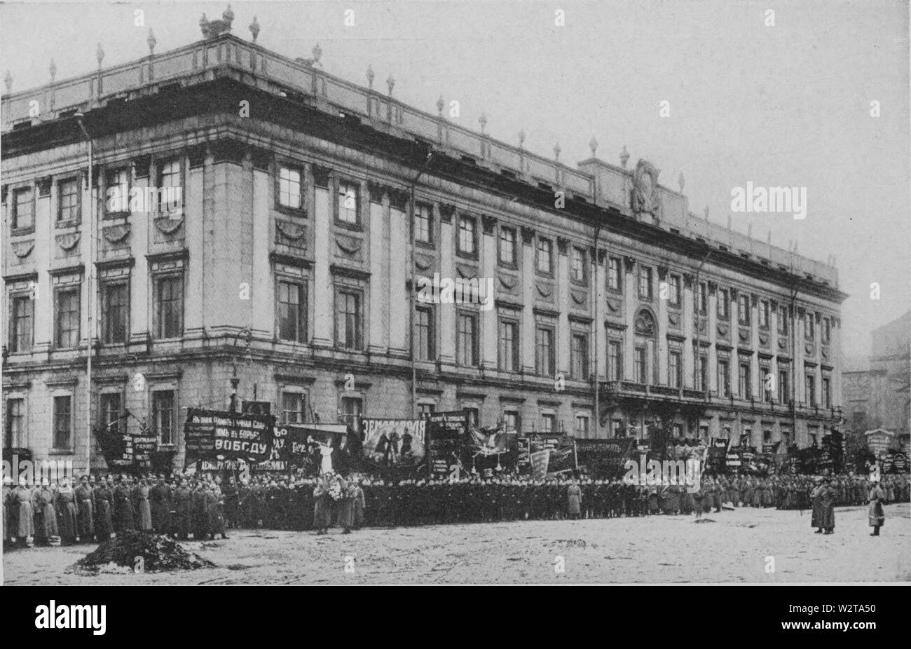 Mayo uno hi-res stock photography and images - Alamy