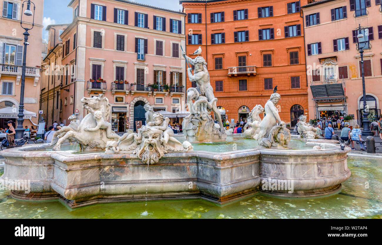 Fountain of Neptune in the Piazza Navona - Rome, Italy Stock Photo - Alamy