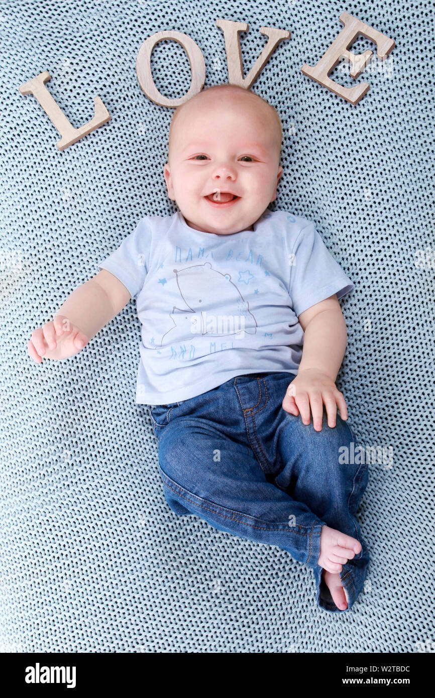 Happy 5 Month Old Baby Boy Stock Photo Alamy Happy 5 Month Old Baby Boy Stock Photo Alamy