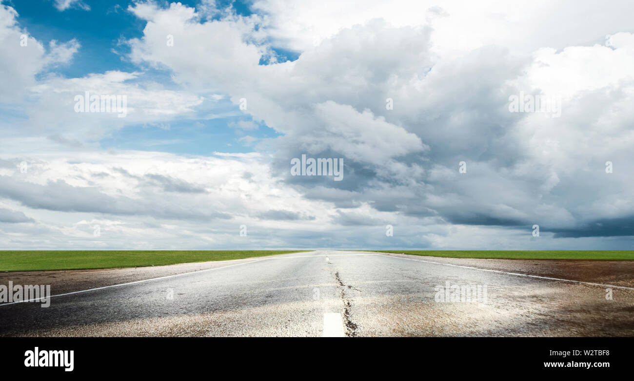 Panoramic highway hi-res stock photography and images - Alamy