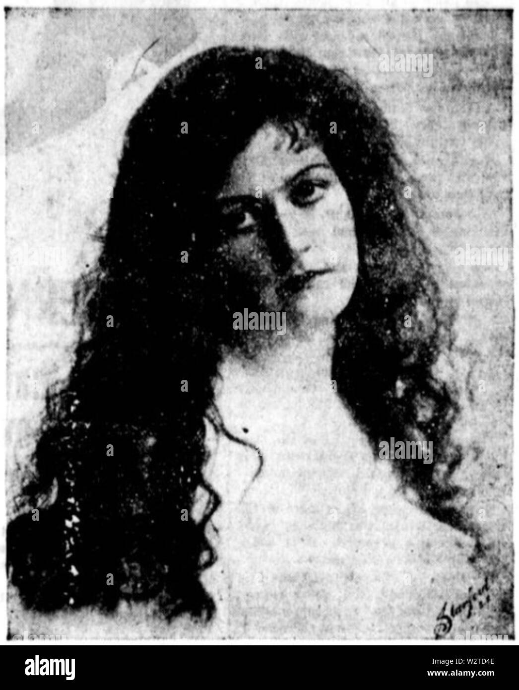 Dorothy Tennant actress 1902 Stock Photo - Alamy