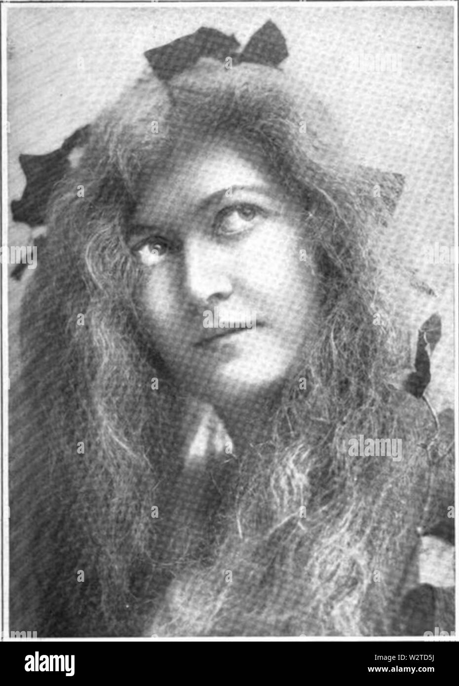 Dorothy Tennant actress 1907 Stock Photo - Alamy