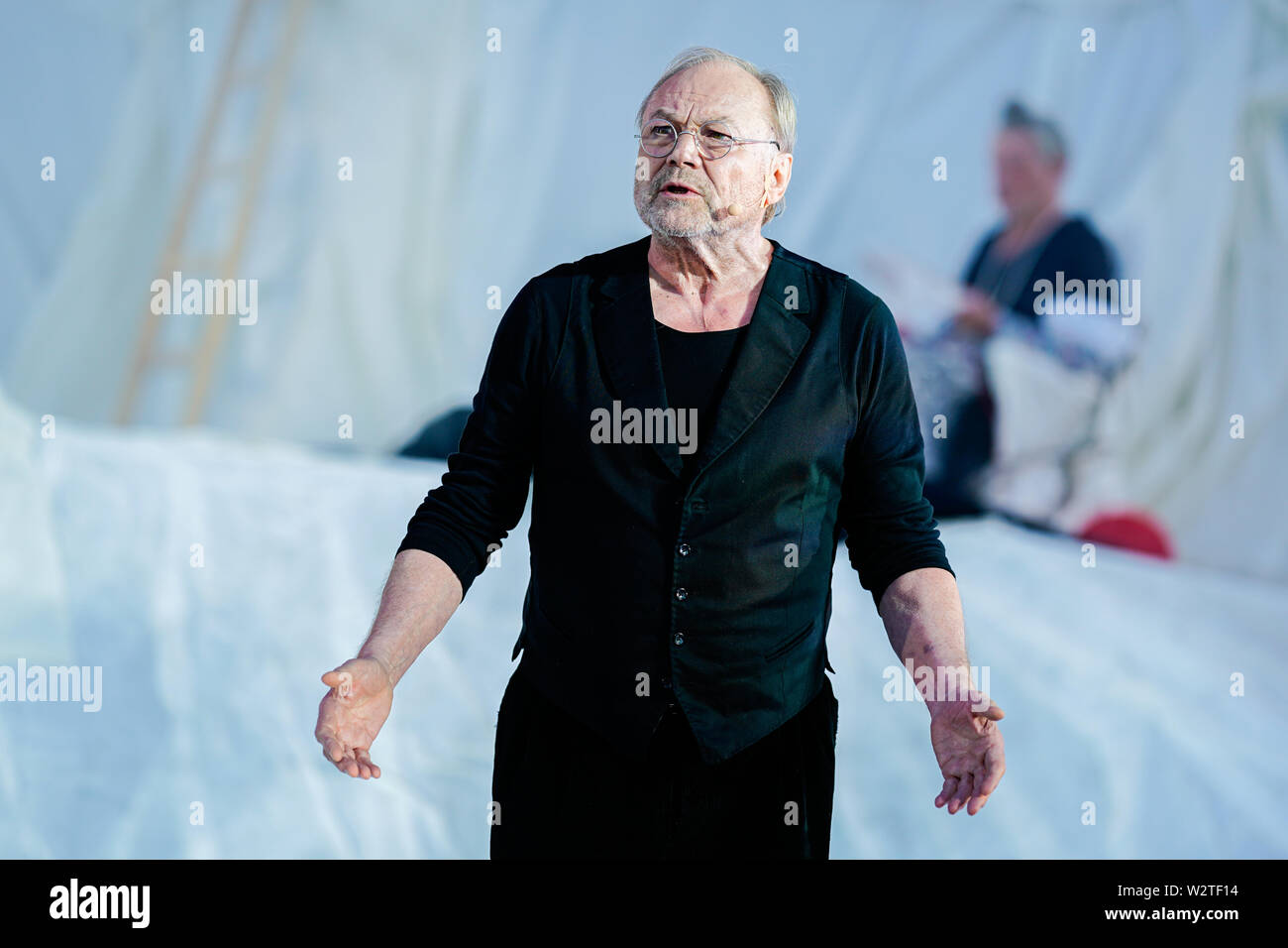 Worms, Germany. 10th July, 2019. Klaus Maria Brandauer as Hagen is on ...
