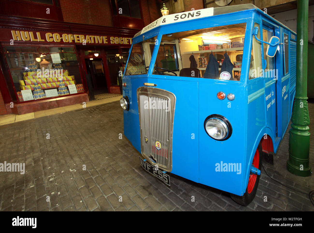 Streetlife museum hull hi-res stock photography and images - Alamy