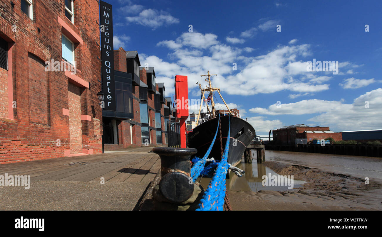 Deep Sea Trawlermen High Resolution Stock Photography and Images - Alamy