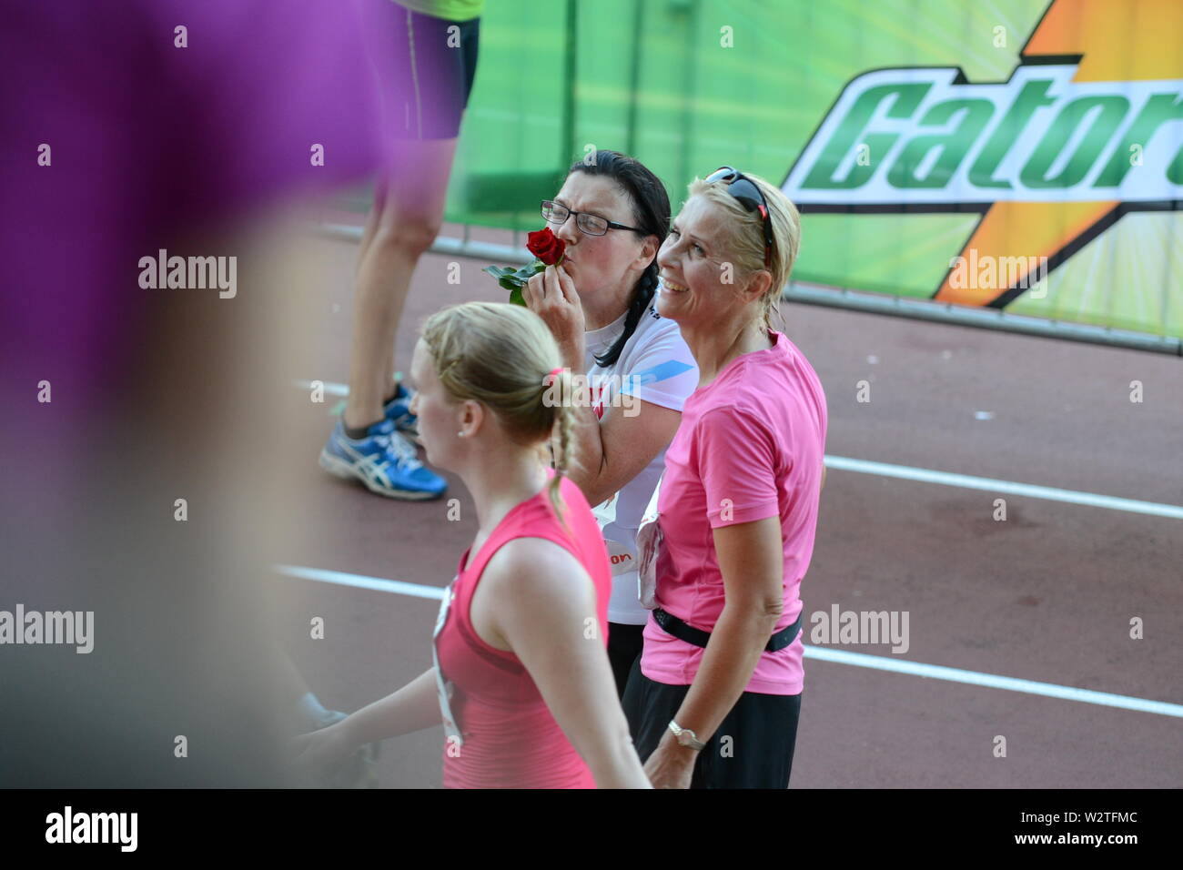 Runner vomiting hi-res stock photography and images - Alamy