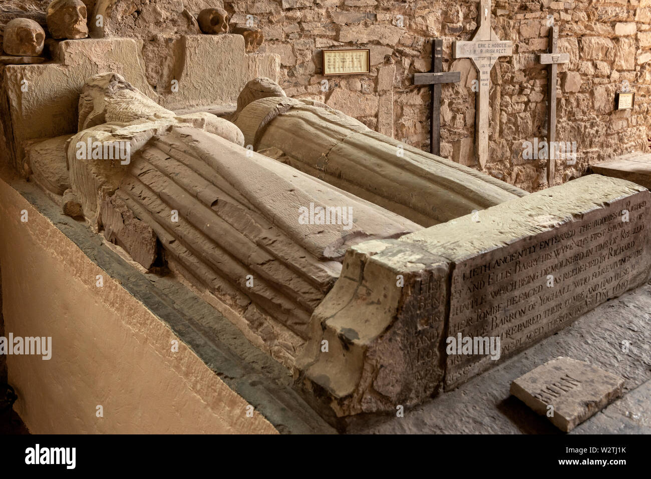 Religion Ireland Burial monument tomb with double effigy of Richard ...