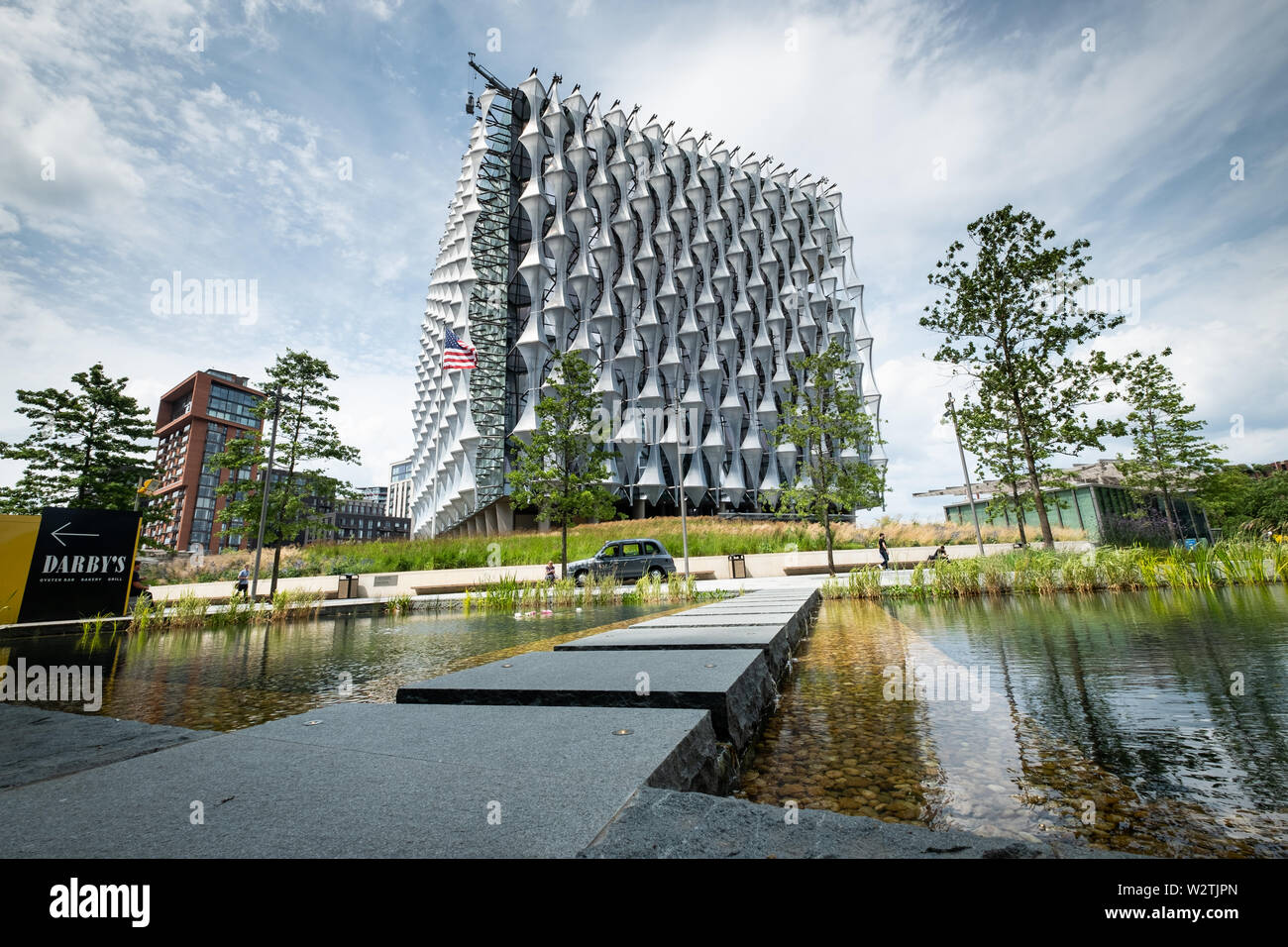 United States Embassy in Embassy Gardens, Nine Elms- LONDON Stock Photo ...