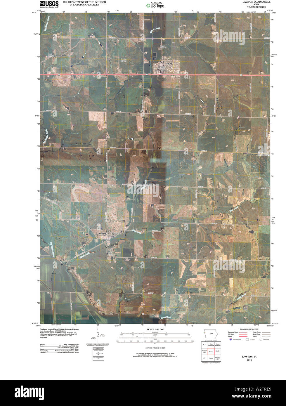 USGS TOPO Maps Iowa IA Lawton 20100427 TM Restoration Stock Photo - Alamy