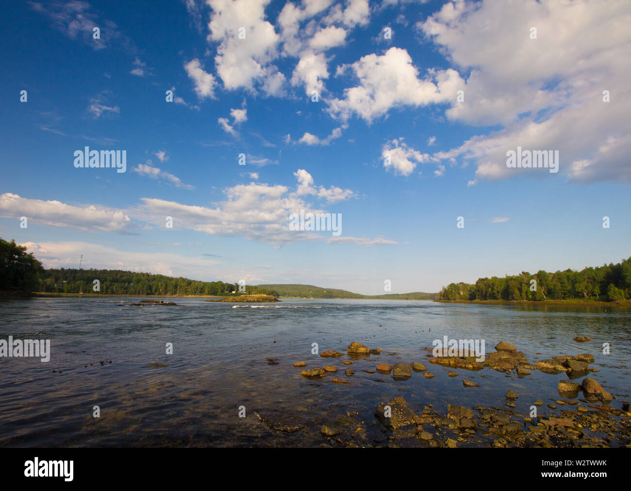 Tidal falls preserve hi-res stock photography and images - Alamy