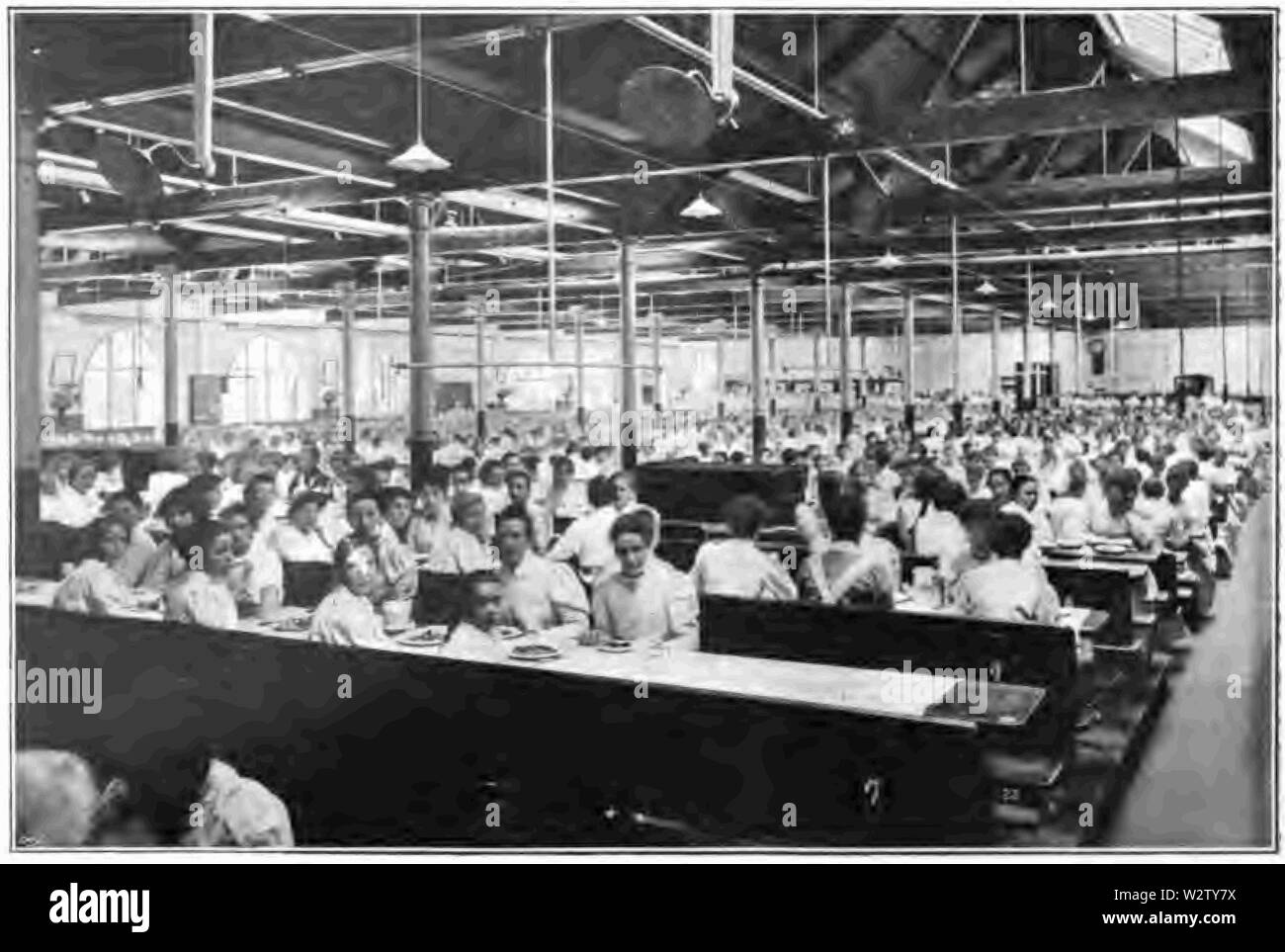 Fotg cocoa d107 girls dining hall in bournville Stock Photo - Alamy
