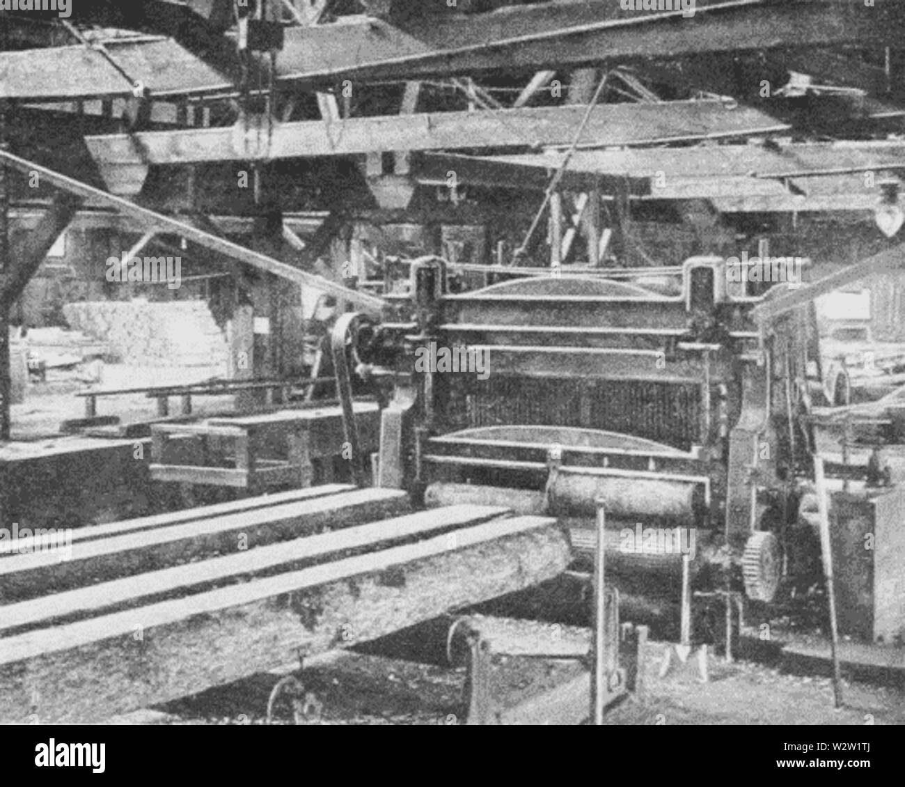 Gang saw hi-res stock photography and images - Alamy