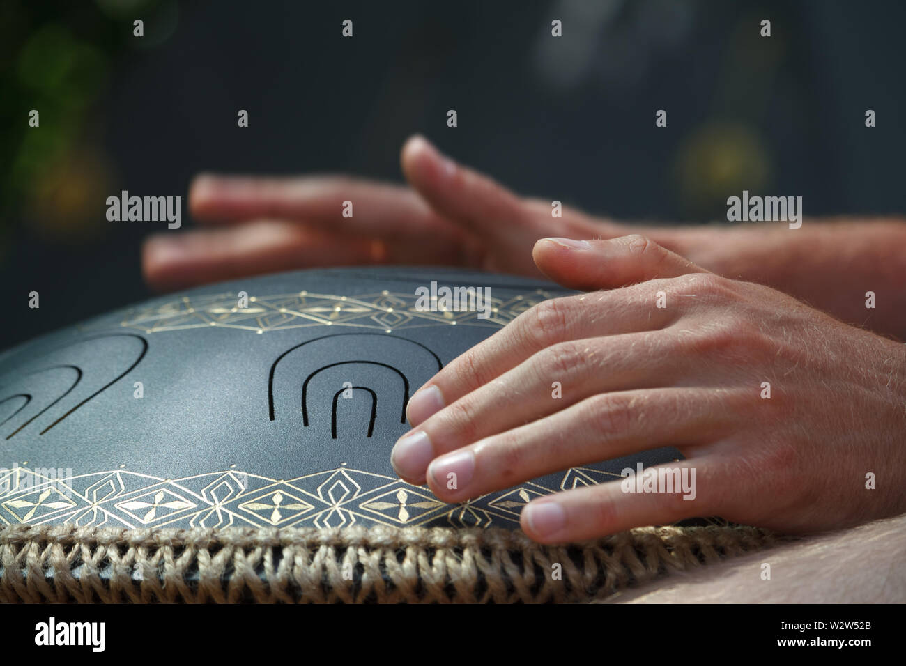 Steel pan musical instrument hi-res stock photography and images - Alamy