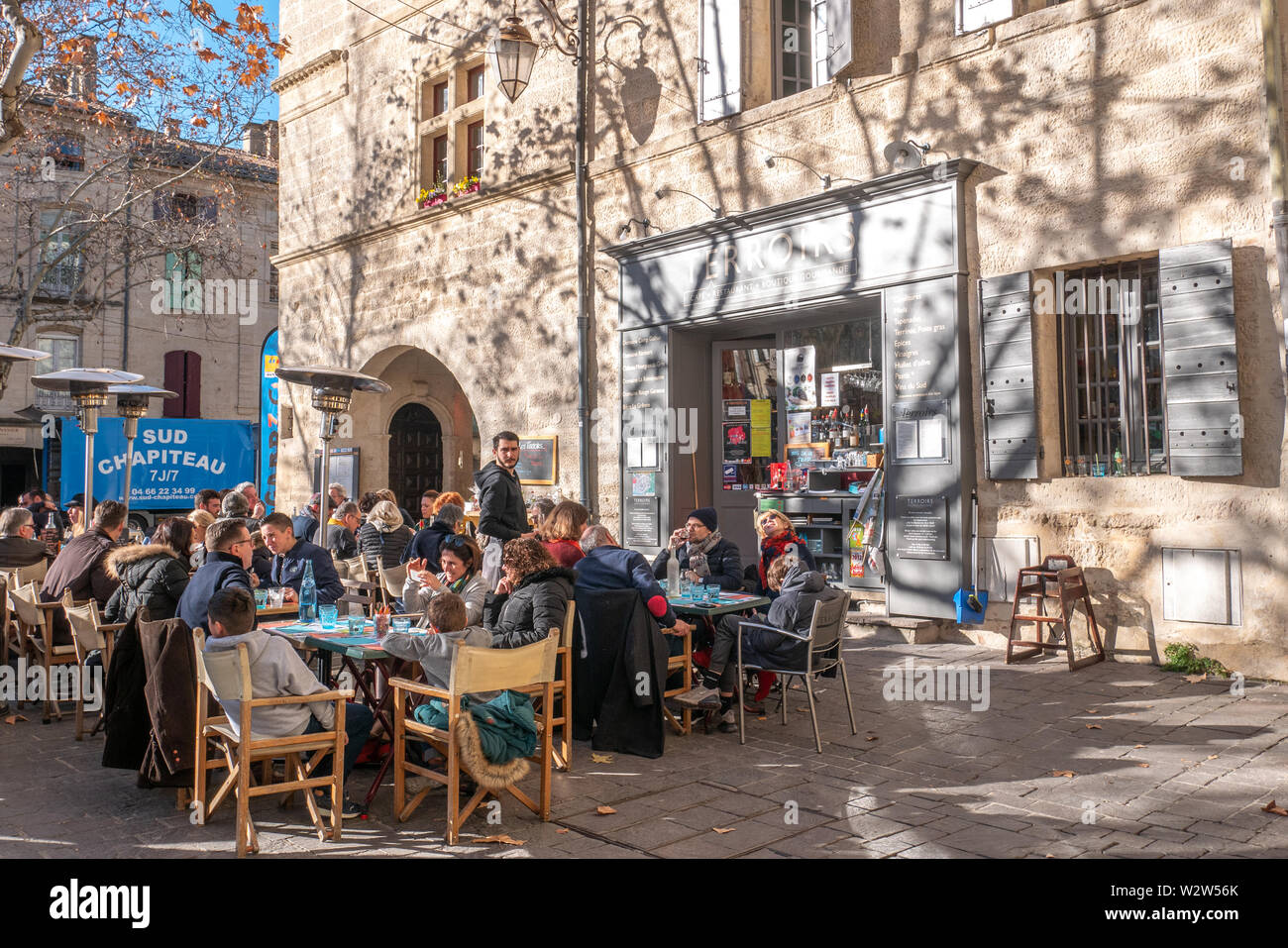 Uzes france street hi-res stock photography and images - Alamy