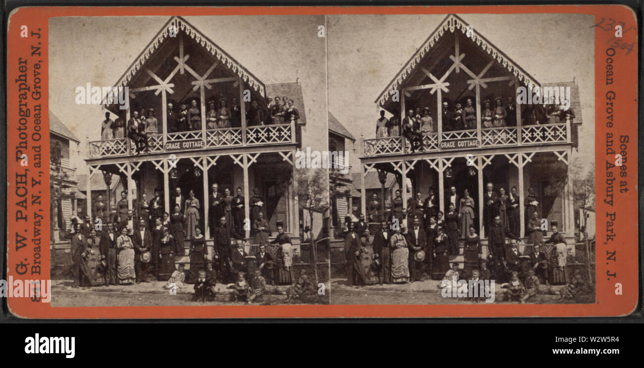 Grace cottage hi-res stock photography and images - Alamy