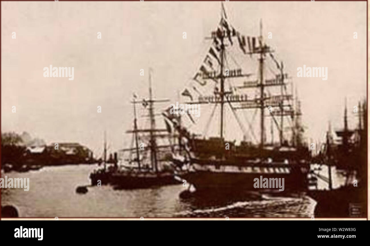 Hms wellesley hi-res stock photography and images - Alamy